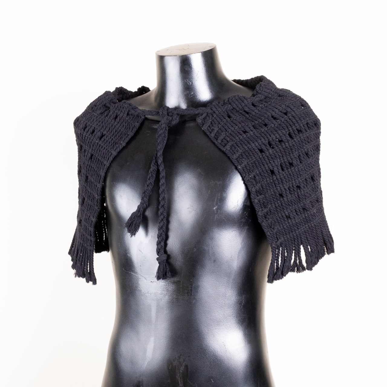 Black Short Pakē - Toi Māori Aotearoa - Māori Arts News Zealand